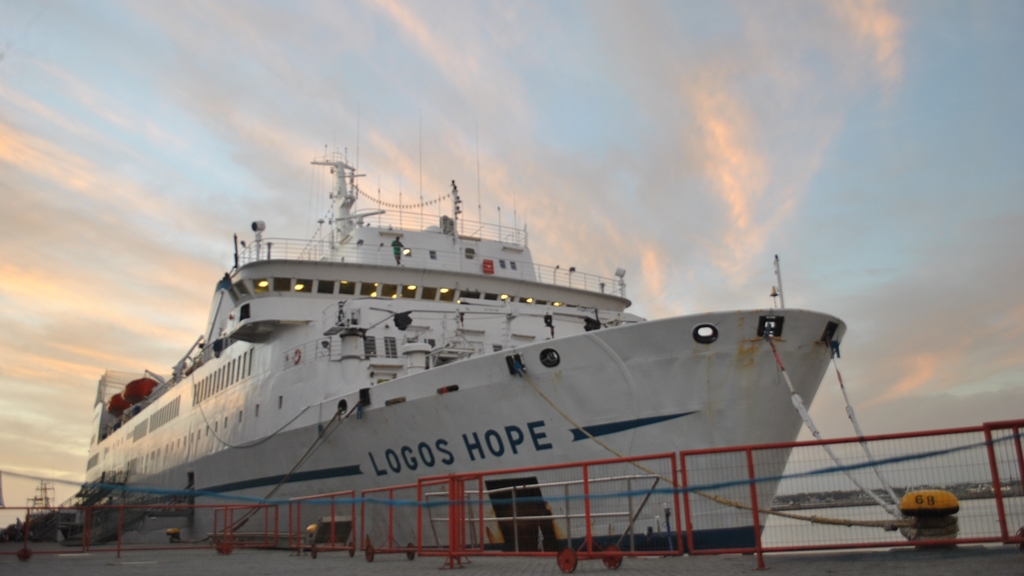 Logos Hope: un barco que trae mucho más que libros - Informarte